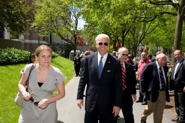 Anne Tomasini, cullaburatrice di u presidente Joe Biden